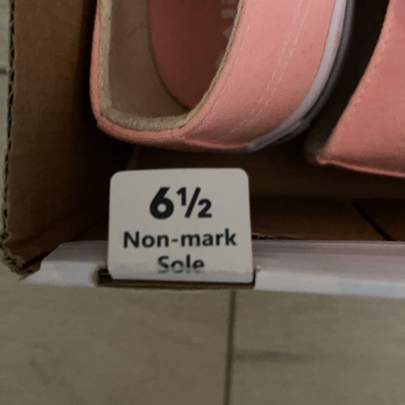 Airwalk | Shoes | Brand New Bright Pink Airwalk Converse | Poshmark